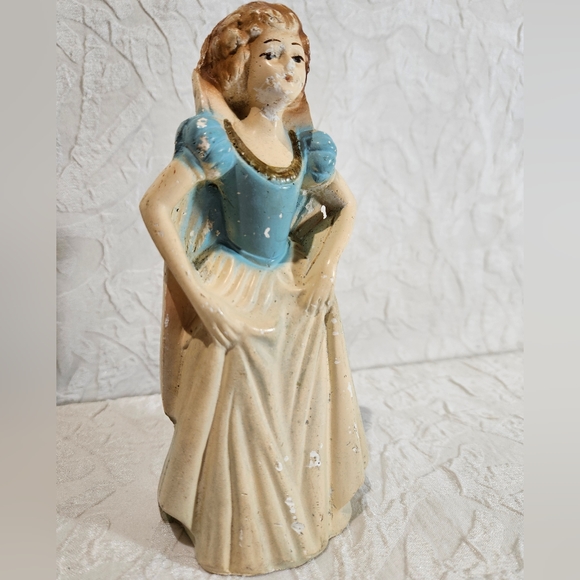 Unsigned | Accents | Vintage Princess Plaster Figurine | Poshmark